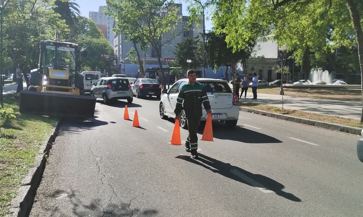 Por qué ampliaron el corte en 9 de Julio y Bulevar tras el socavón que ...